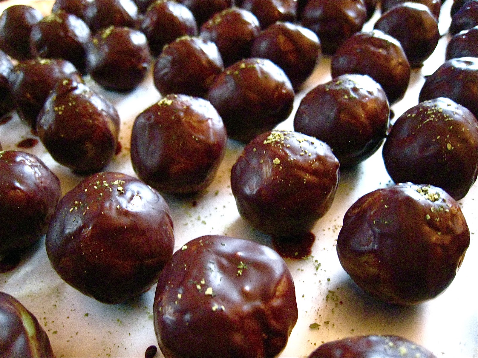 KITCHEN FIDDLER : Matcha Green Tea Truffles