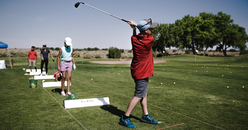 "Golf widow" nghĩa là gì?