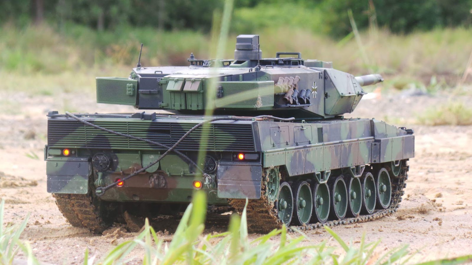 Bru RC Armory: My German Leopard 2A6 MBT