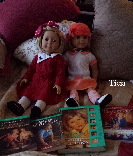 Living A Doll's Life : *REVIEW* Kit Kittredge Book Series