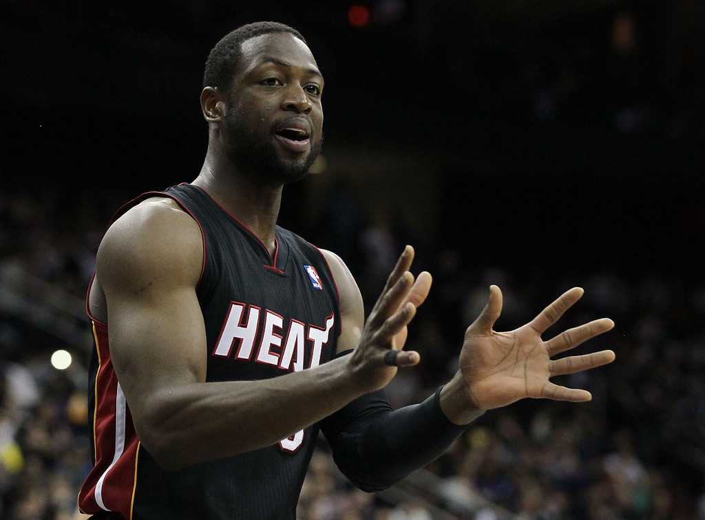 Basket Ball Players In Action: Dwyane Wade`profile`pictures`wallpapers ...