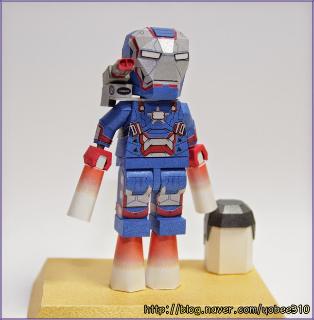 YOBEE'S LEGO MINI-FIGURE PAPER CRAFT: Lego Iron-Patriot Paper Craft