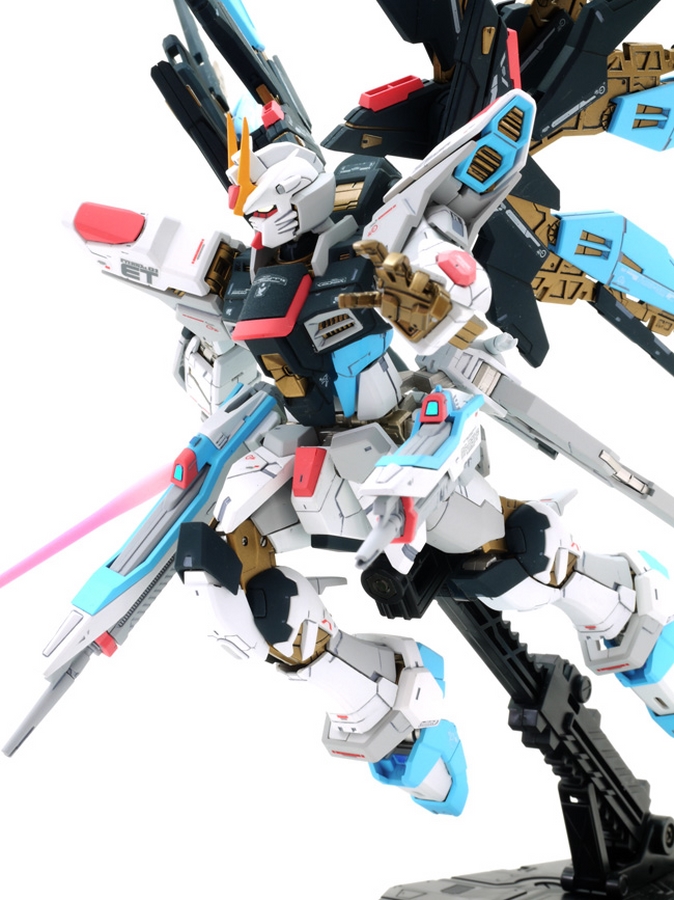 Painted Build: RG 1/144 Strike Freedom Gundam - Gundam Kits Collection ...