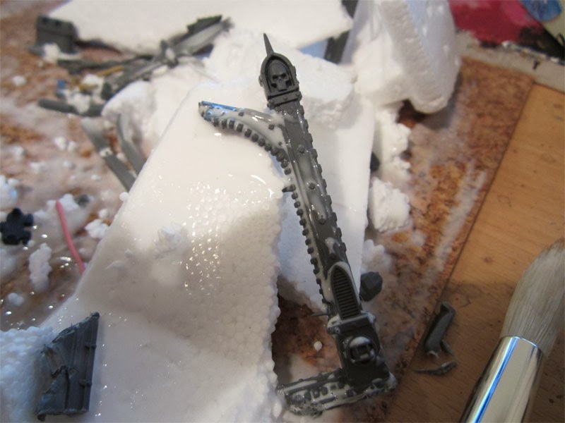 How to Build Up Urban Ruins with Polystyrene - 40k Scenery : GRIM DARK ...