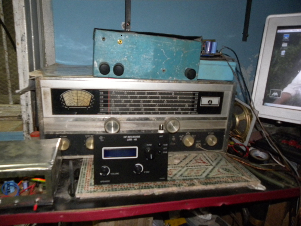 INDRAJITSINH: receivers, s-129 hallicrafter, LRR-40, Superhet homebrew ...