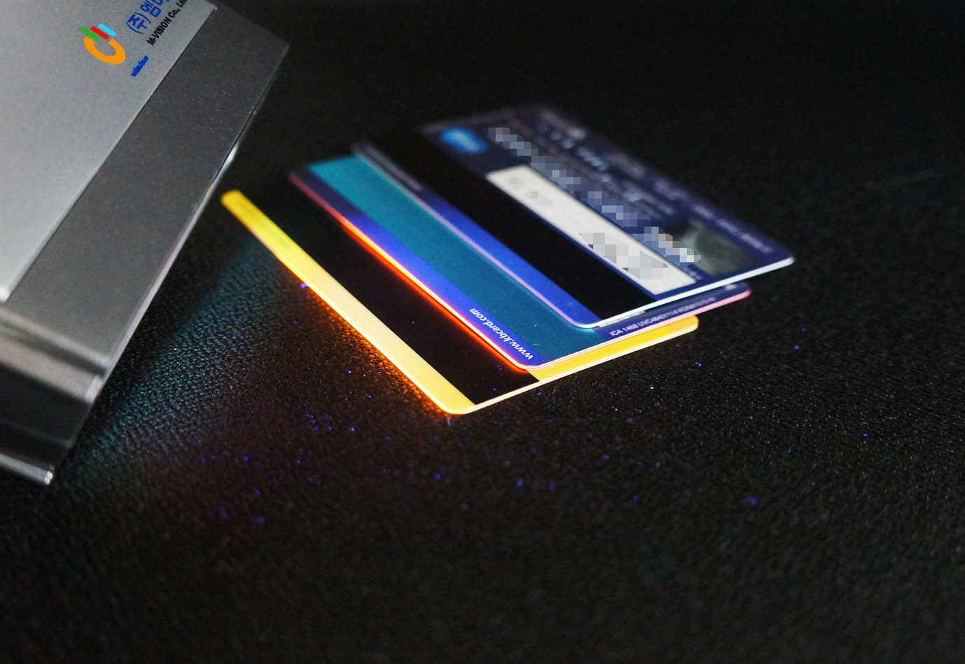 UV LED counterfeit detector: How to detect forged credit cards and ...