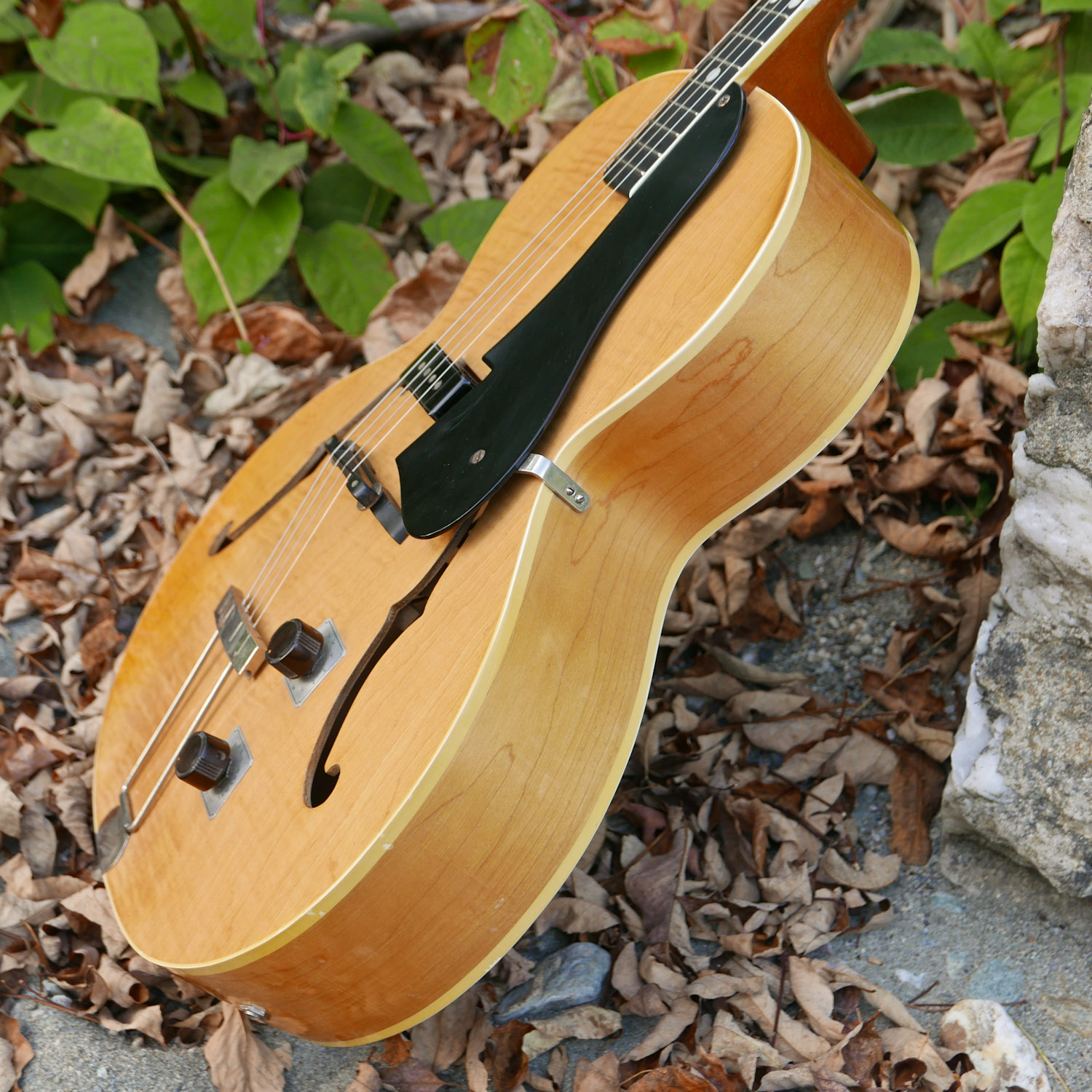 1940s Vega Electrovox Archtop Electric Tenor Guitar