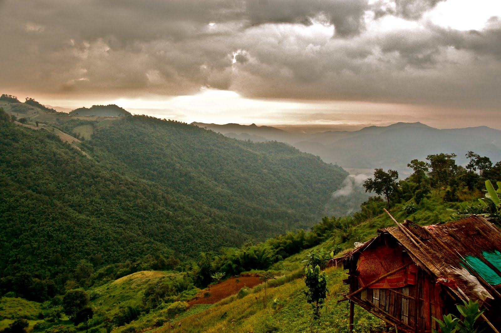 Beyond Your Door Step: The Lahu Hill Tribe