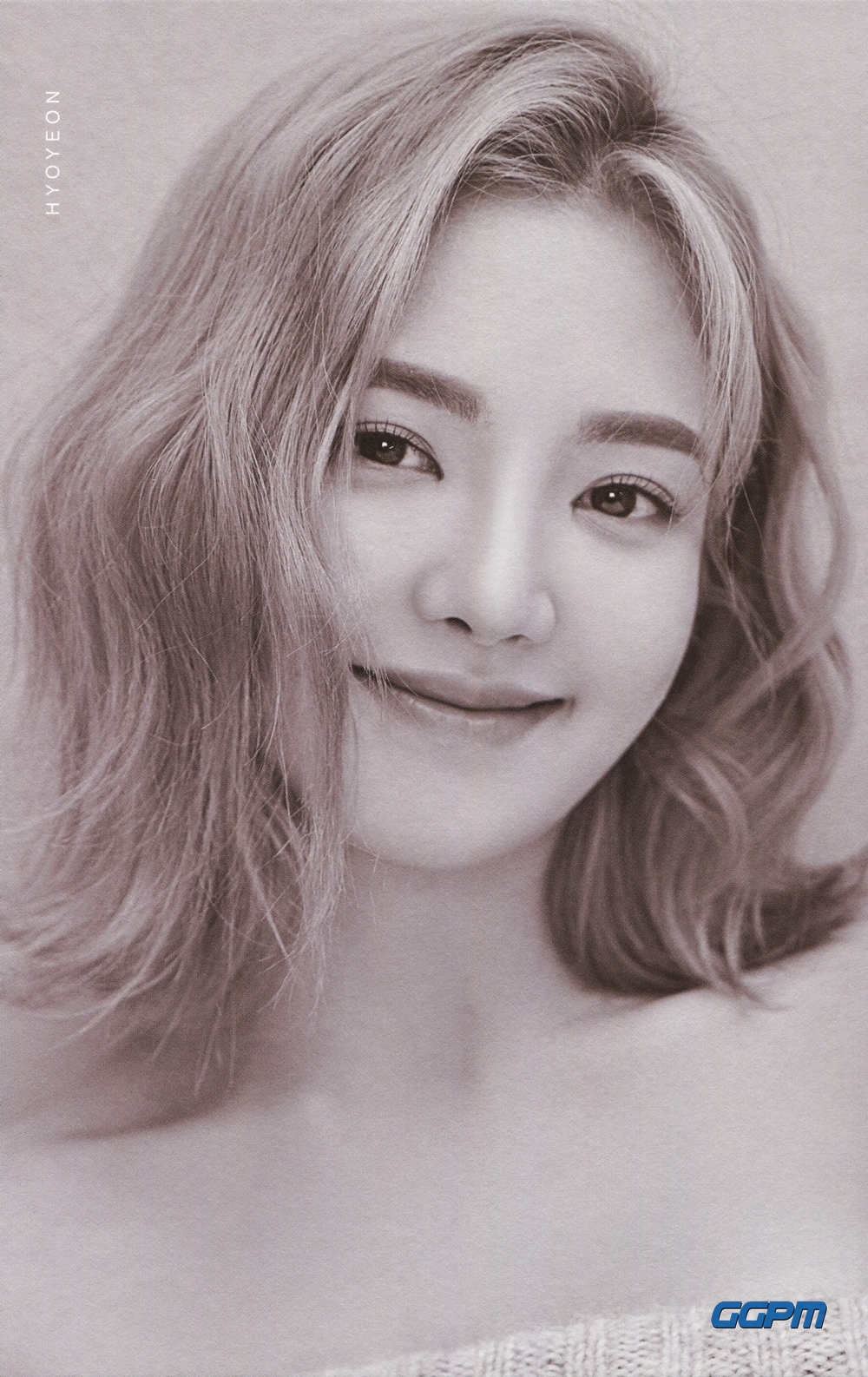 HYOYEON. Girls' Generation-Oh!GG 2019 SEASON'S GREETINGS - Diary ...