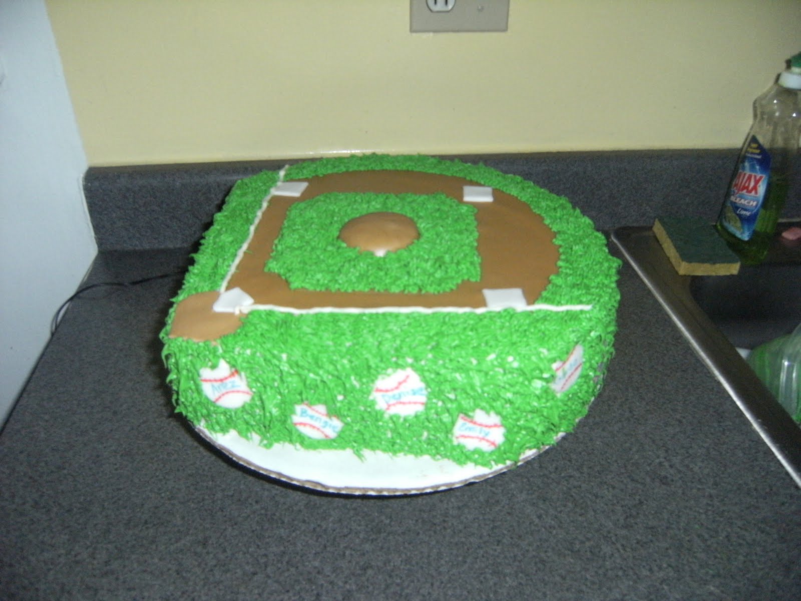 Diana's Cakes: "Dodgers" Baseball Cake