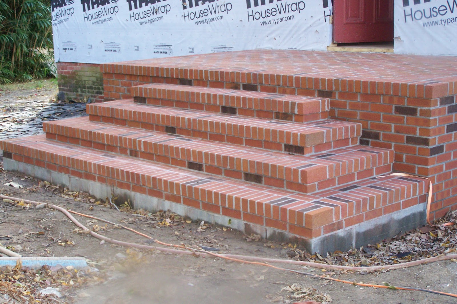 Glenlochan: All About Courthouse Steps