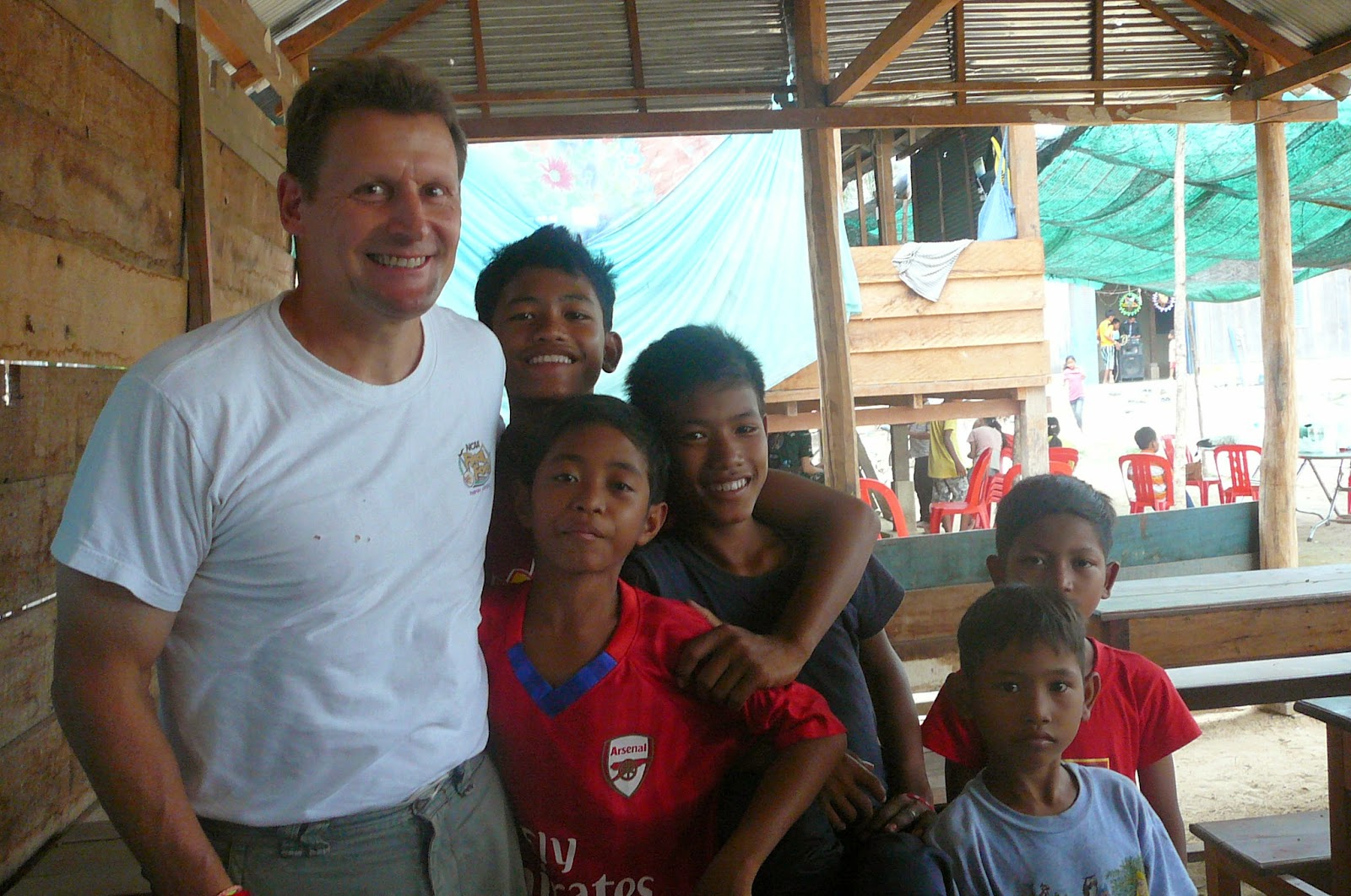 Cambodia's Orphanage : VOLUNTEER