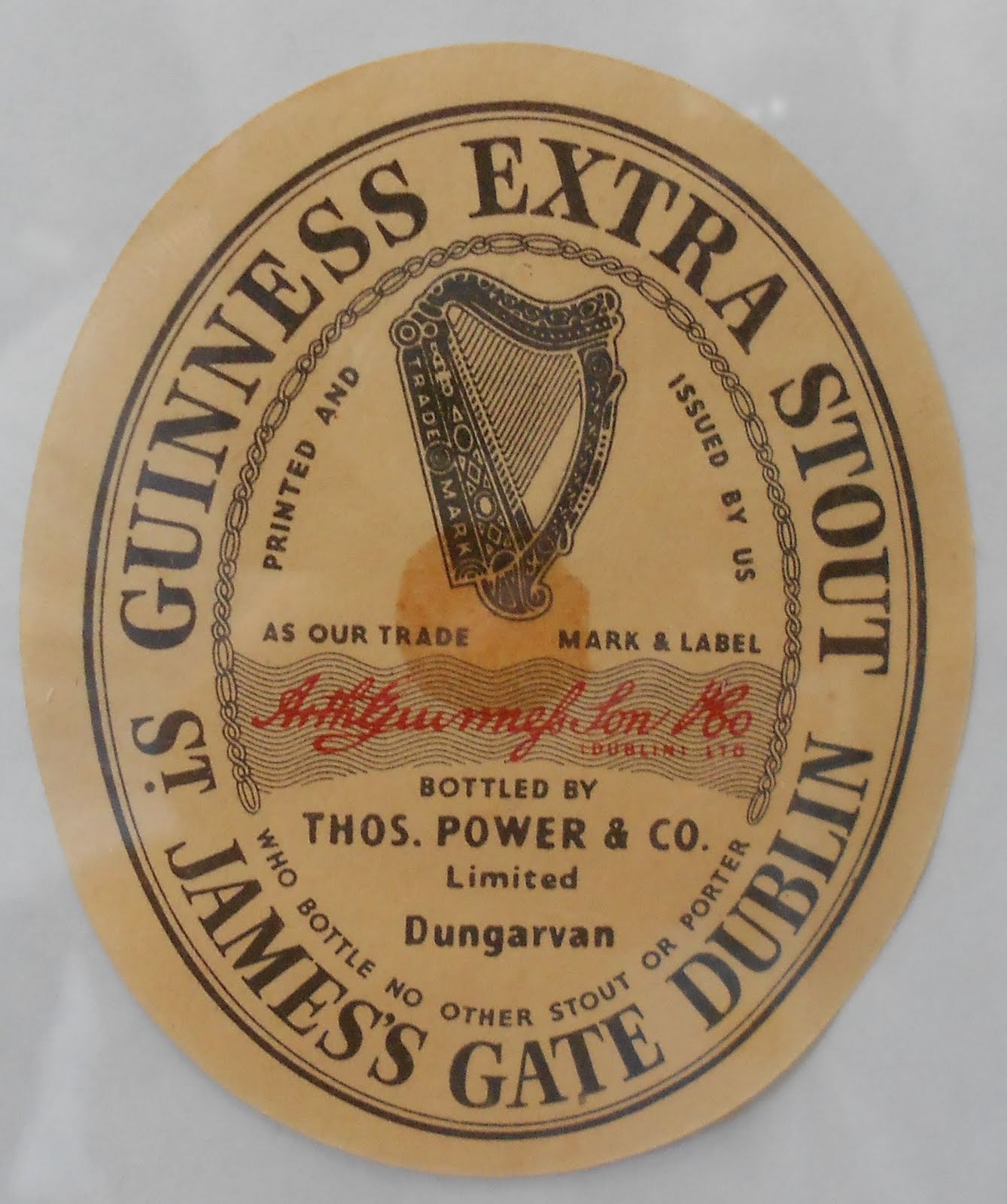 Guinness Collection: Labels, Carlton Ware, Wade, Gilroy, Doctors Books ...