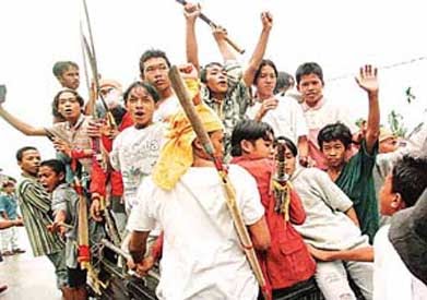 SOFTSKILL GUNADARMA (^^): MENGENANG TRAGEDI POSO