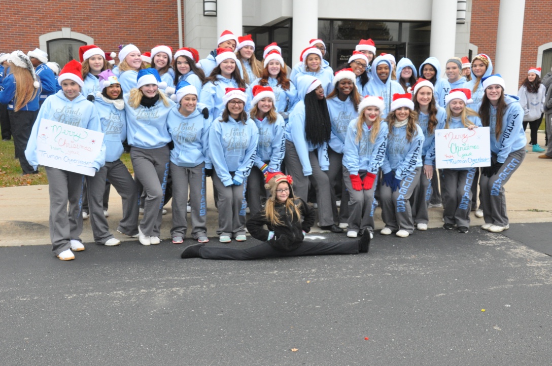 Talking Taylor Schools: TRUMAN CHEERLEADERS get ready to march in ...
