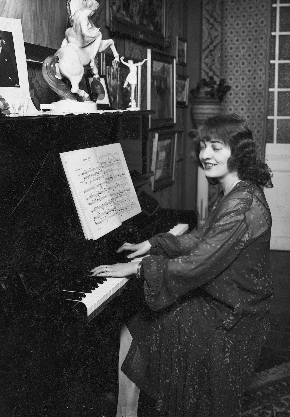 "PIONIERKI Z KAMERĄ" KOBIETY W KINIE I FOTOGRAFII W GALICJI 1896-1945 ...