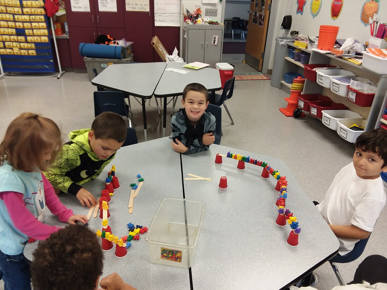 Mrs. Bille's Kindergarten Class: STEM in Kindergarten!