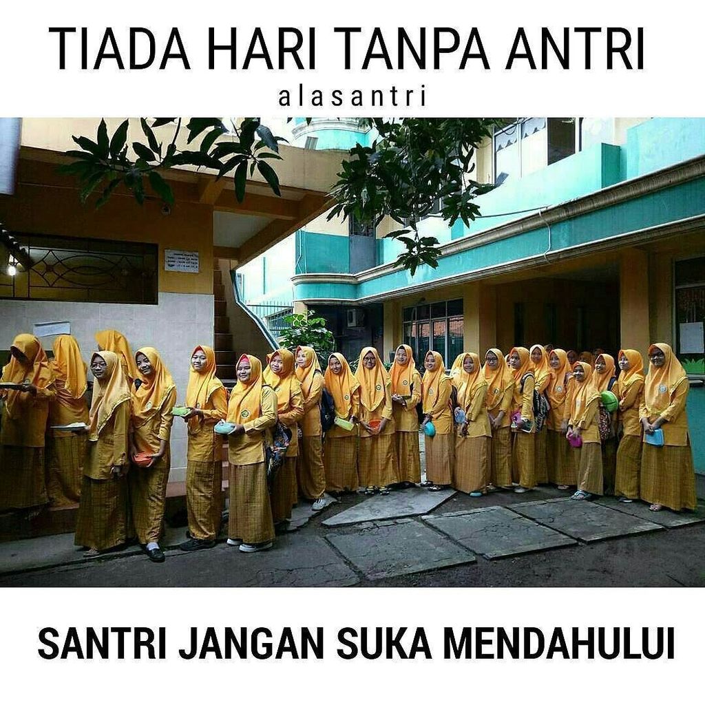 Konsep 18+ Meme Santri Santri
