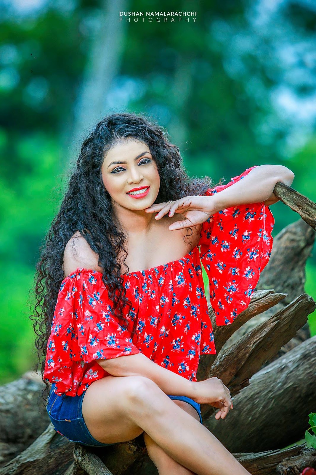 Thushari Wehella Hot Mini Shorts