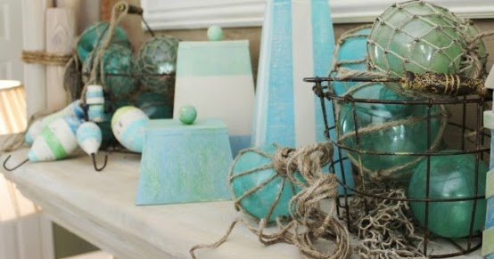 Everything Coastal: Decorating with Glass Fishing Floats