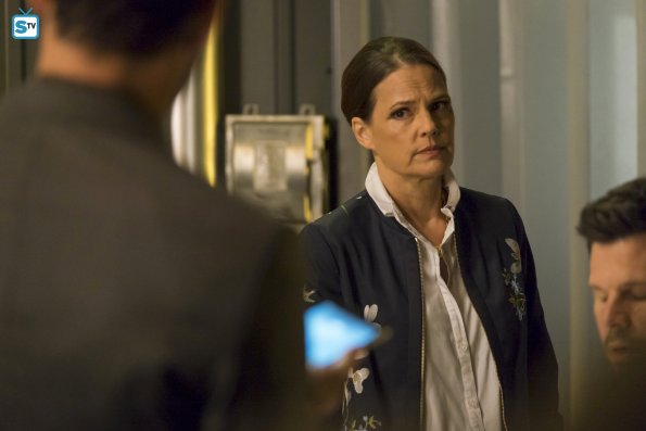 LUCIFER - Immagini, promo e trama dell'episodio 3x05 “Welcome Back ...