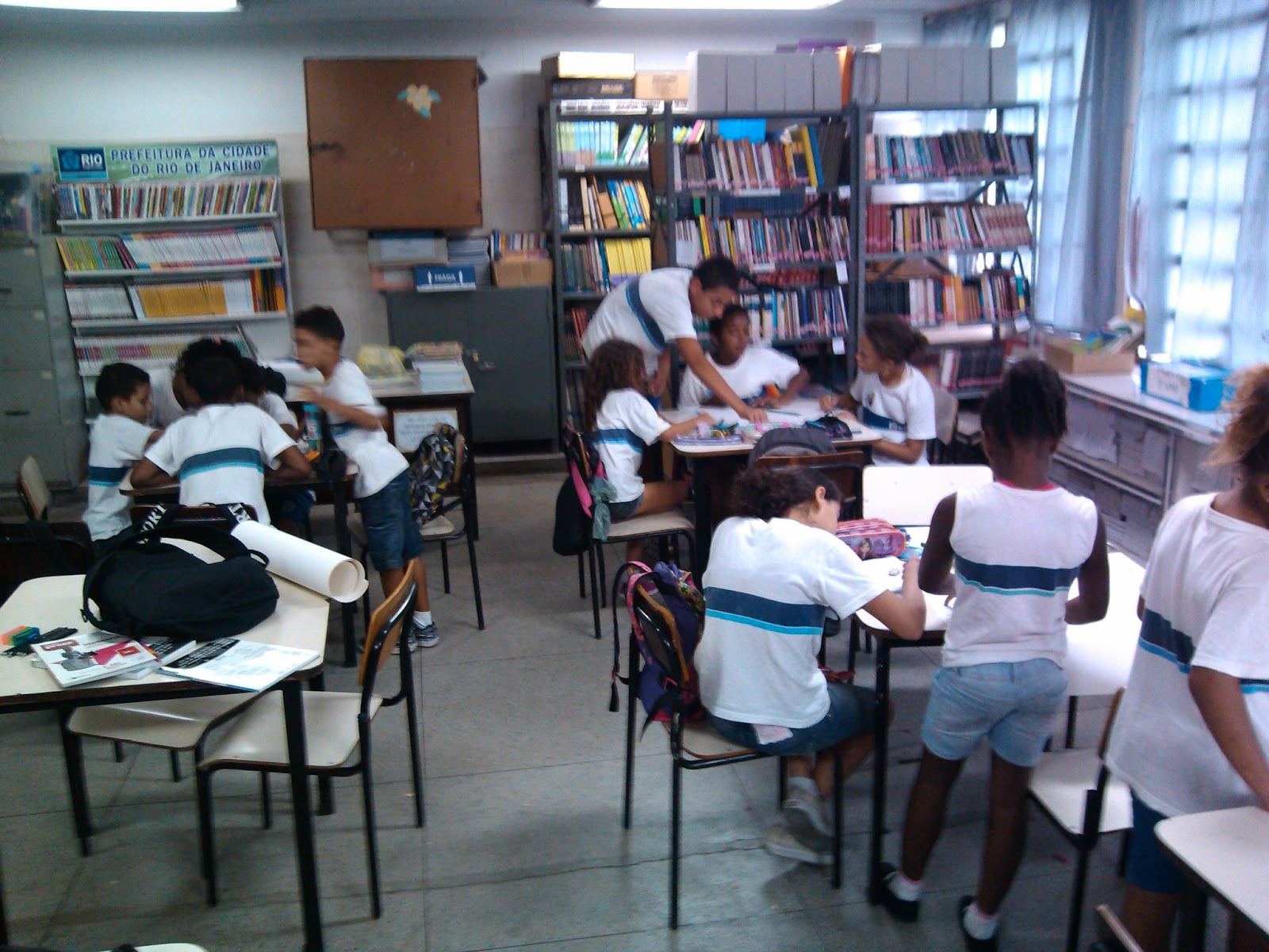 @escolasdoamanha: A escola como espaço de convivência e de aprendizagem