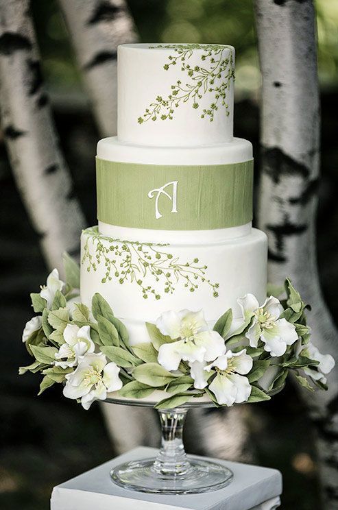 Beautiful Bridal: Green Floral Wedding Cakes