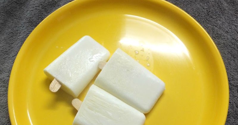 Remmy's Kitchen: Vanilla ice pops