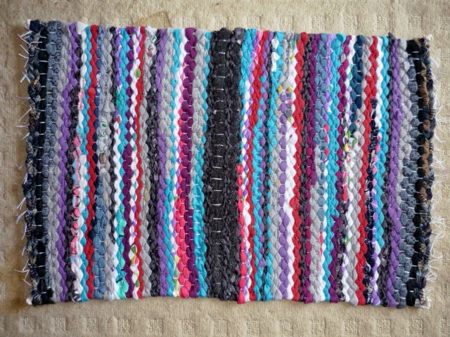 Rags to Rugs - Recycling Clothes into Carpets: Woven Rag Rug