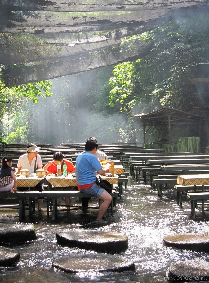 ♥ Secret Garden ♥.·:*¨¨: ♥ - A Waterfall Restaurant - ♥