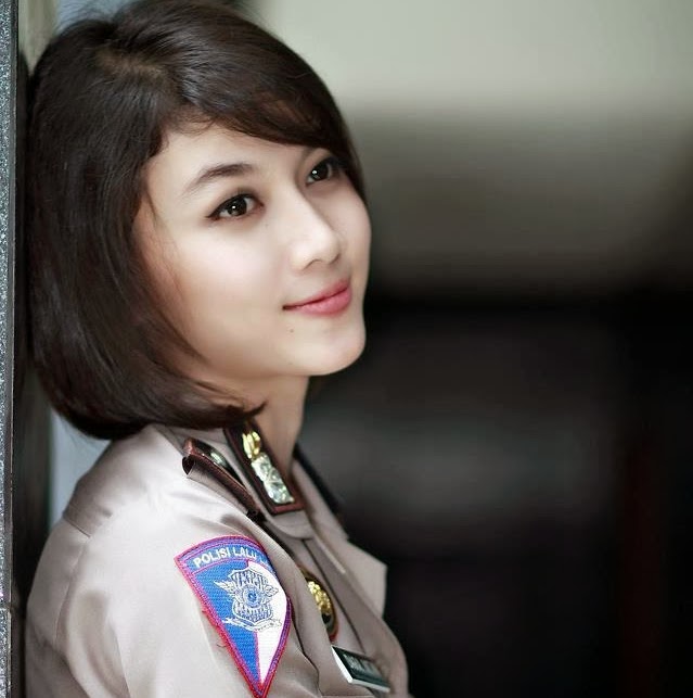 ABU RIZAL blog: Briptu Dara Iintan (Profil Biodata)