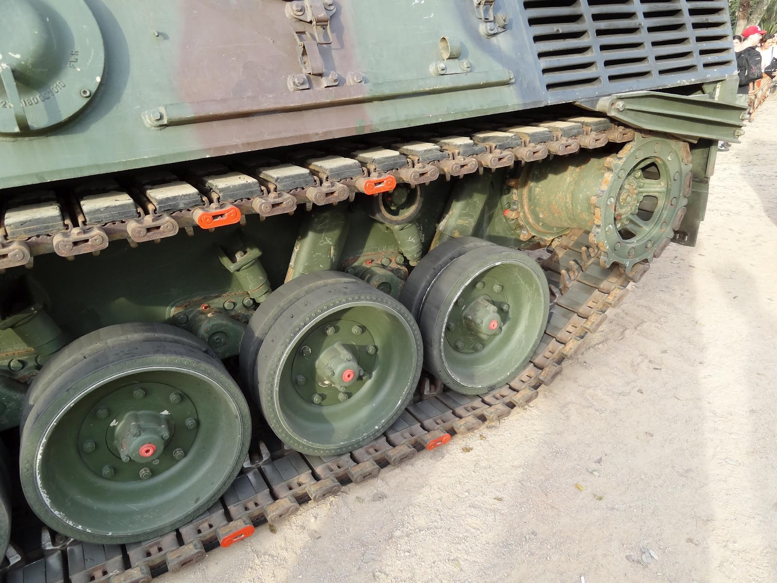 Plastic Models on the Internet: Walkaround vol. 7: Leopard 1 Armored ...