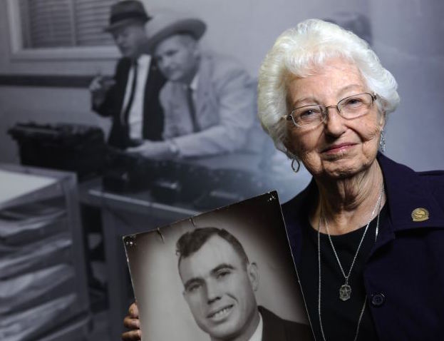 One Gal's Musings: Think about Marie Tippit before you post