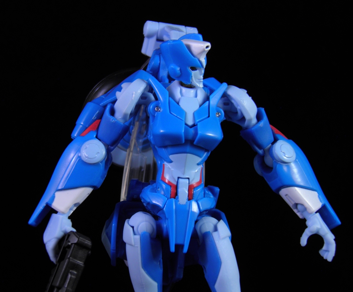 She's Fantastic: Transformers: Generations - CHROMIA!
