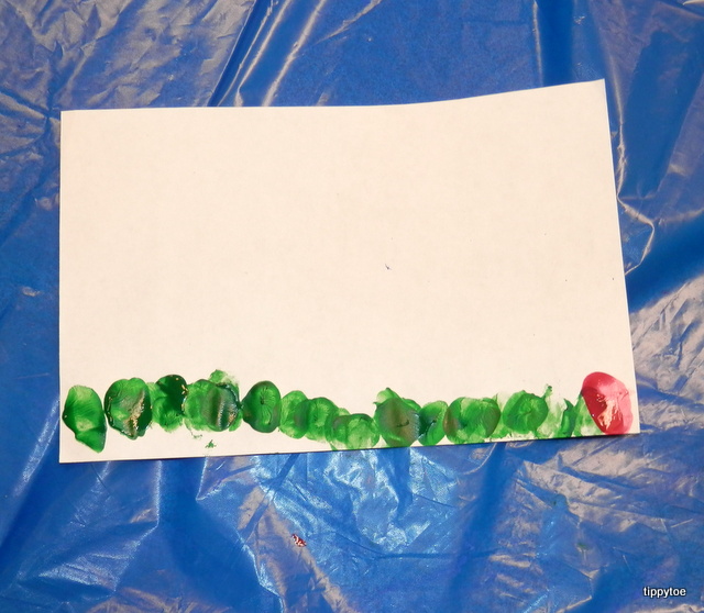 Tippytoe Crafts: Fingerprint Caterpillars
