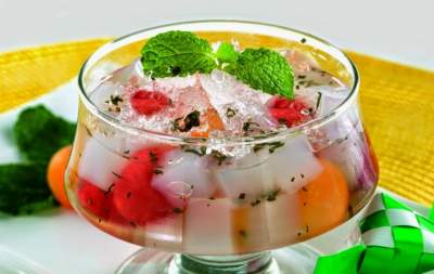 Dijamin Segar Banget! Begini Cara Membuat Es Sirup Aneka Buah - County Food