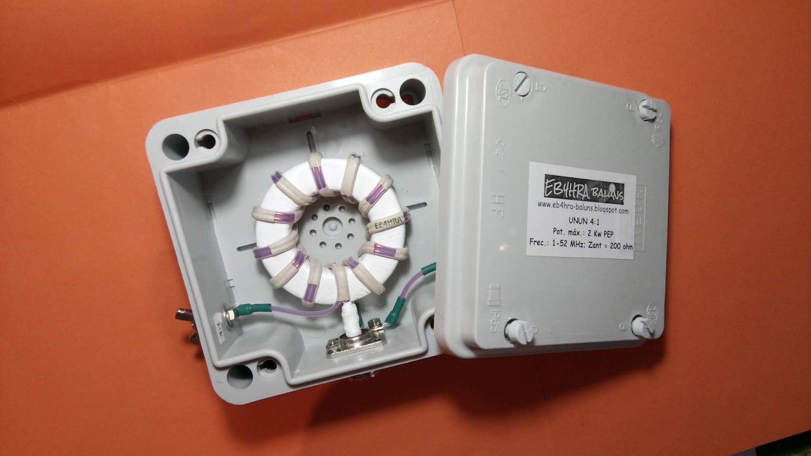 EB4HRA BALUNS: UNUN 4:1