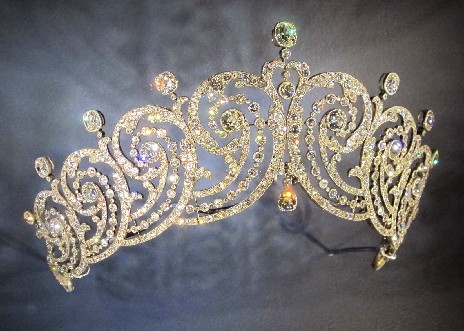 Robin Talks, Cooks and Travels: Cartier in the 20th Century at the ...