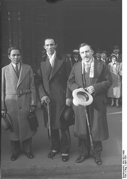 Make It Davao: Moncado White House