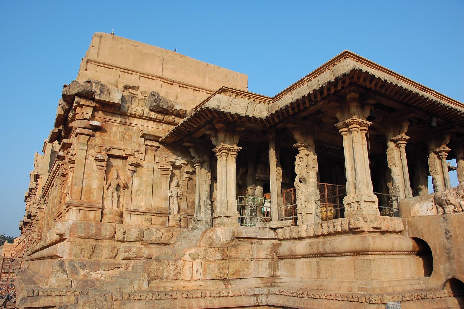 Great Living Chola Temples