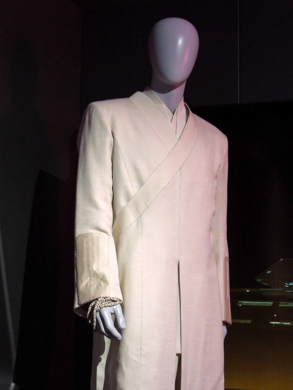 Hollywood Movie Costumes and Props: Kevin Flynn costume worn by Jeff ...