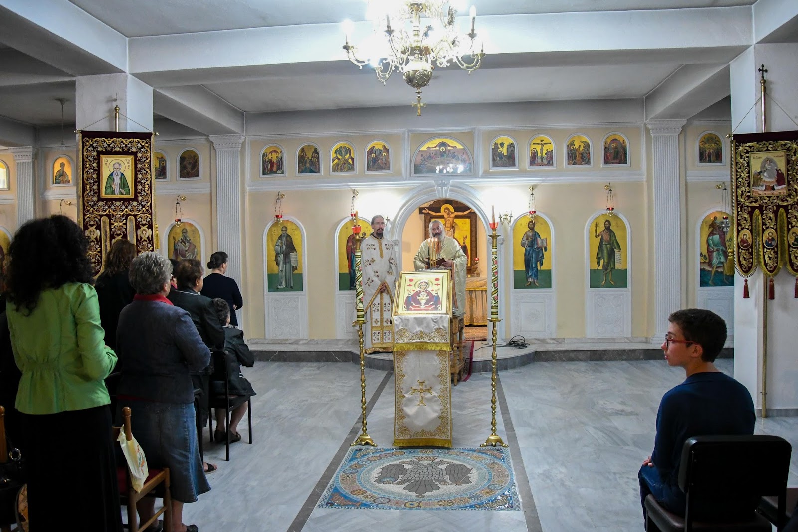 Ι.Ν Αγίων Χριστοφόρου και Ευθυμίου Κατερίνης: Η Σύναξη της Παναγίας "Το ...