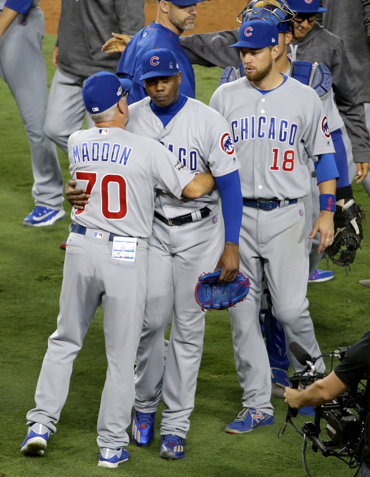 Bleeding Yankee Blue: CONFIRMED! JOE MADDON BOTHERS ME!