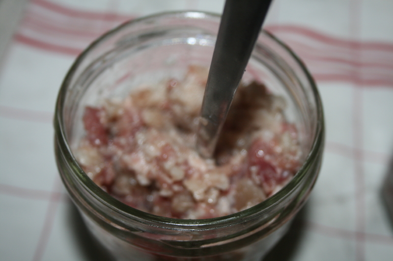 Godt og Sunt: Hjemmelaget Hermetisert Paté av svinekjøtt og svor