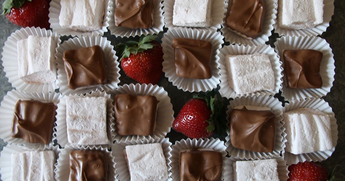 salted sugared spiced™: Strawberry Marshmallows