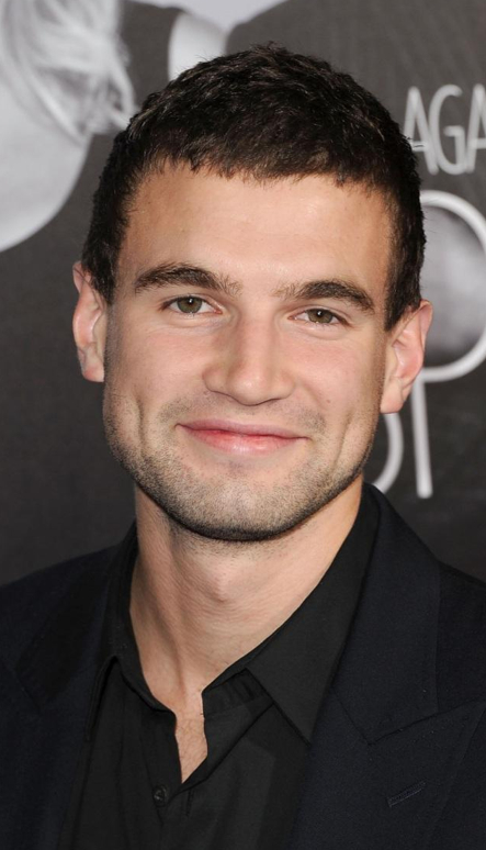 my new plaid pants: I Am Link