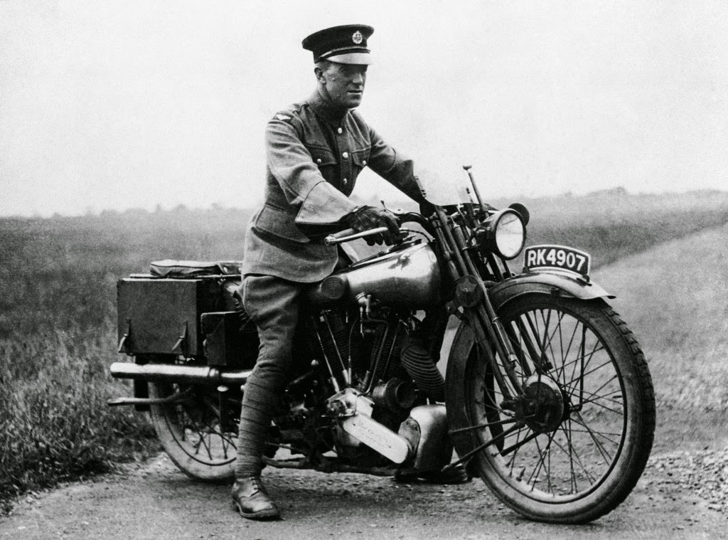 10 Interesting Vintage Photos of Motorcycles in the 1920s ~ vintage ...