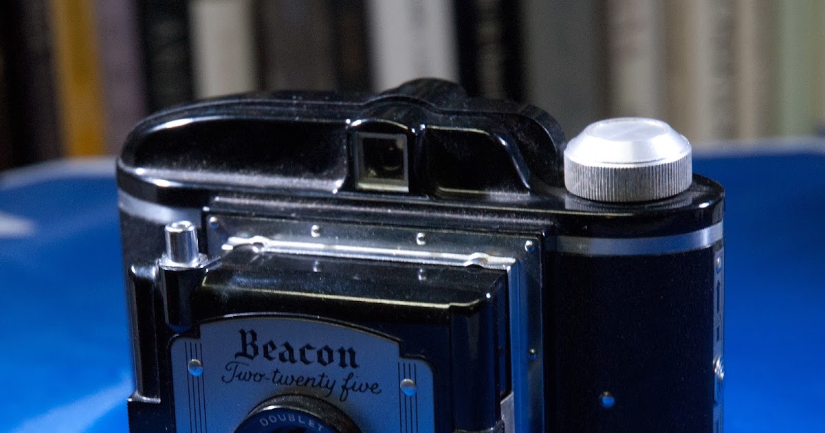 Random Camera Blog: Quickie Review - The Beacon 225