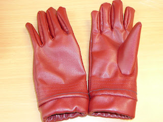 Butterick Gloves 5695 pattern review by velosewer