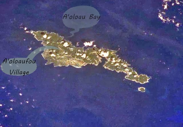 Saul and Chelsia: Over the Moon and Back: Aoloau Bay